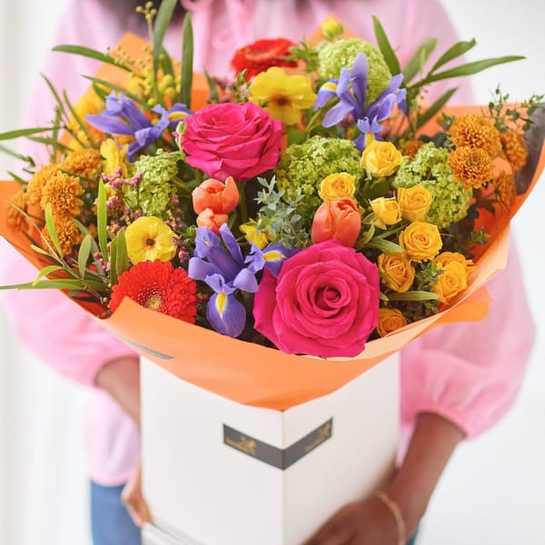 Buy/Send Glorious Spring Colour Bouquet. Online | IGP | ID1436559