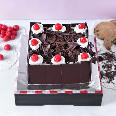 Black Forest Square Cake 1 Kg : Gift/Send New Year Gifts Online ...