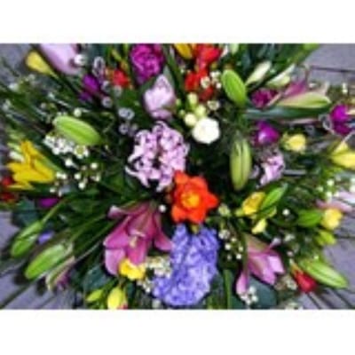 Buy/Send Bouquet of Mixed Cut Flowers Online | IGP | ID1129009