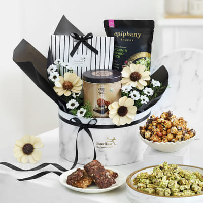 Buy/Send Choc 'O Nuts Hamper Online | IGP | JVS1436286
