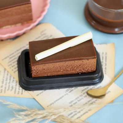 Chocolate Mousse Pastry: Gift/Send Fresh Gifts Online JVS1402985 |IGP.com