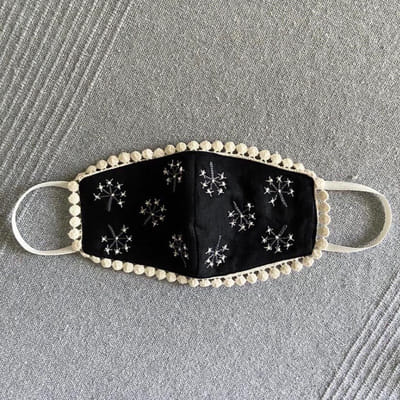 Buy/Send Face Mask - Daffodils Online | IGP | JVS1250216