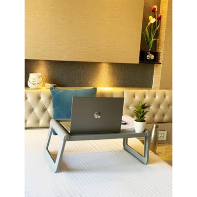 Buy/Send Folding Desk Online | IGP | JVS1249790