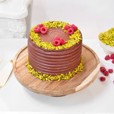 Send Lush Raspberry Delight 1Kg Online, Same Day Delivery in UAE | IGP ...