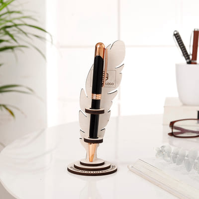 Buy/Send Pen With Personalized Stand Online | IGP | JVS1265439