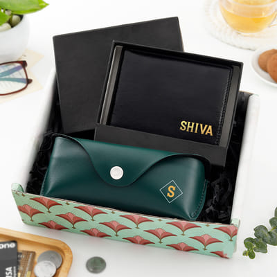 Buy/Send Personalized Elegance Set For Him Online | IGP | JVS1286264