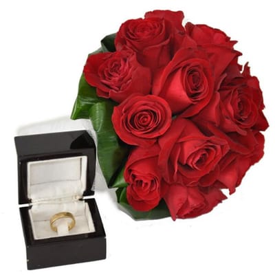 Buy/Send Red Roses bridal bouquet Online | IGP | NID1340682
