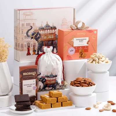 Buy/Send Royal Delicious Sweets And Treats Hamper Online | IGP | JVS1421492
