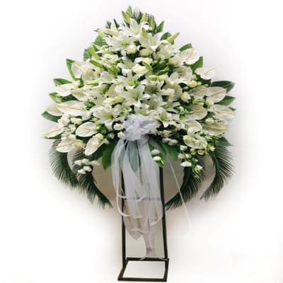 Buy/Send Standing Spray with Ribbon Online | IGP | NID1315502
