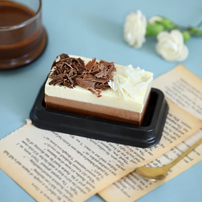 Triple Chocolate Mousse Pastry: Gift/Send Fresh Gifts Online JVS1402987 ...